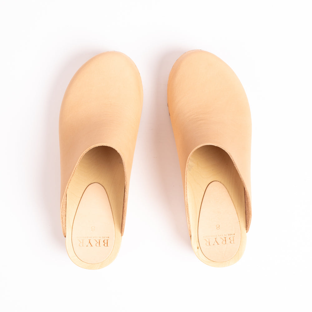 Worker Clog in Natural RTS Stylish And Durable – Bryr Studio